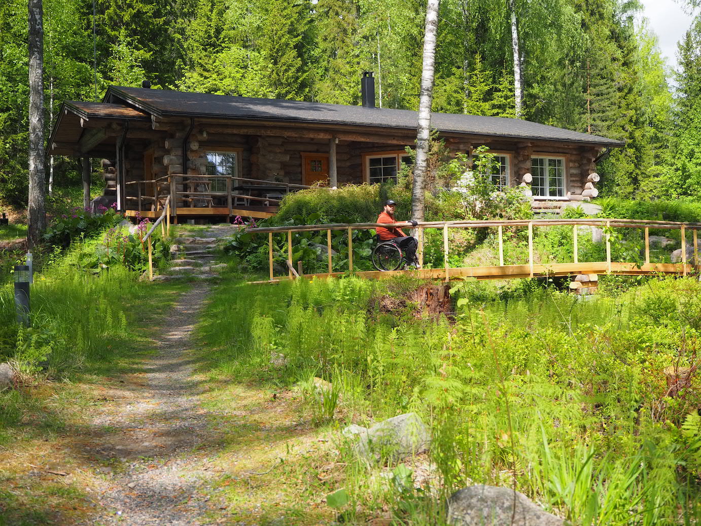 Esteetön mökkiloma ja ohjelma | Hawkhill